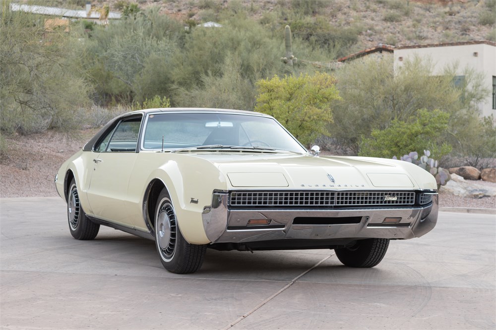 33K-Mile 1967 Oldsmobile Toronado available for Auction | AutoHunter ...